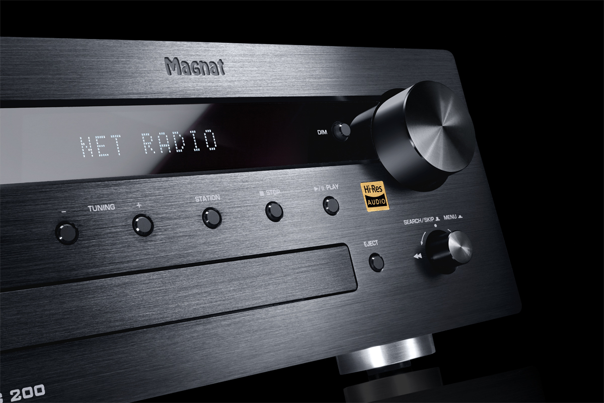 Magnat MC200 All-in-one system with CD player, streamer, Bluetooth, FM ...