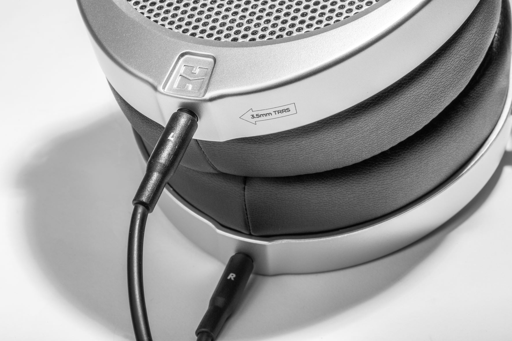 HiFiMAN Deva Pro Wired Audiophile open-back planar headphone, Stealth Magnets