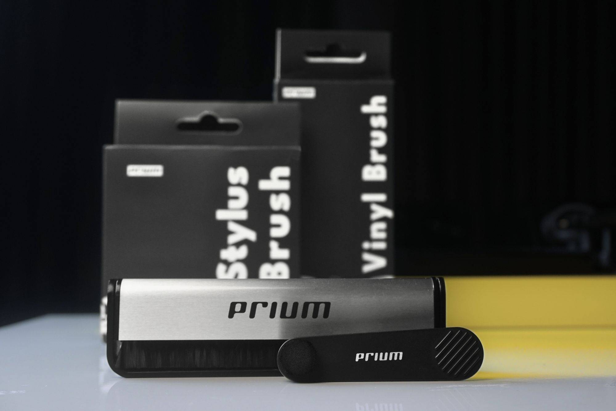 Prium Stylus Brush Anti-Static Carbon Fibre Brush for Turntable Stylus ...
